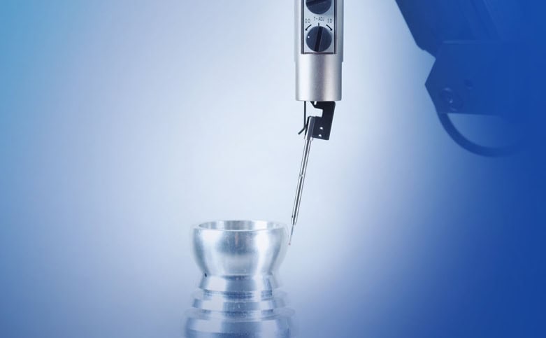 Automatic profile measuring instruments with manual workpiece alignment